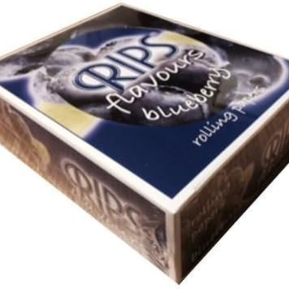 RIPS Blueberry Flavoured Cigarettes Rolling